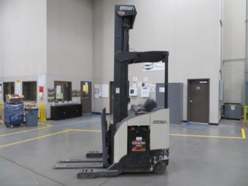 CROWN RR5700 SERIES 3000LBS REACH TRUCK MODEL: RR5725-35, SERIAL ...
