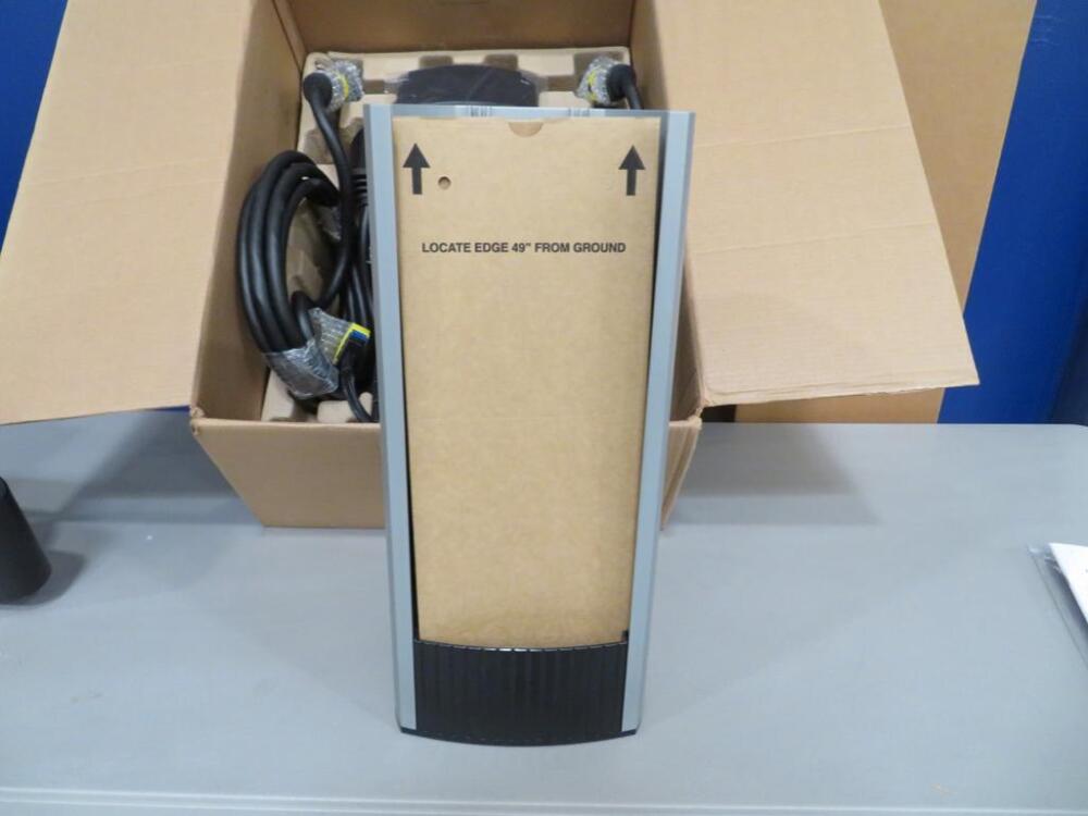 CHARGEPOINT CT4020-HD-GW DUAL OUTPUT ELECTRIC VEHICLE CHARGING STATION ...